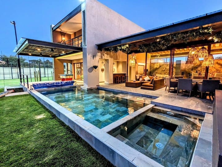 Casa Capricho 5br Villa In Ventanas Golf Community - San Miguel de Allende
