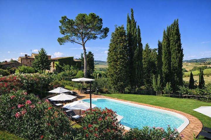 Borgo 7 Tigli | Authentic Tuscan Stay With Pool - Chianciano Terme