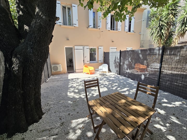Gregbnb - Studio 17m2 - Grande Terrasse - Clim - Toulon