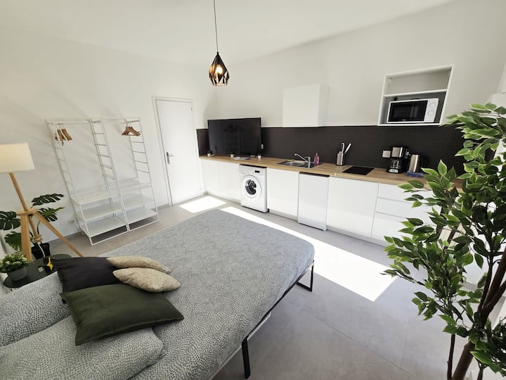 Gregbnb - Studio 23m2 - Climatisé - 10min Gare - Tolone