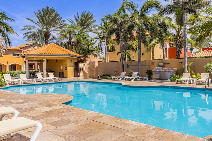 Private Pool & Backyard Oasis Near Catalina Beach - Aruba