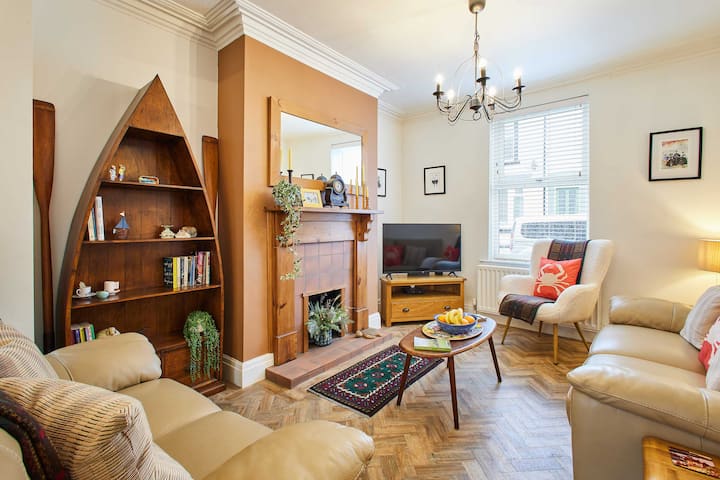 Host & Stay | Sunstar - Whitby
