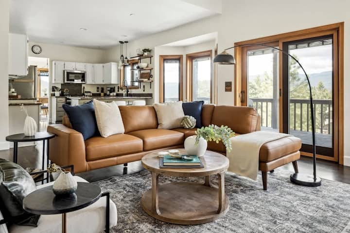 Hot Tub | Scenic Views | Spacious Deck | Game Room - Evergreen, CO