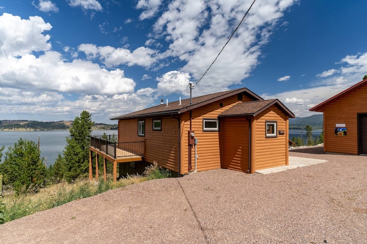 The Grizzly Den At Georgetown - Anaconda, MT