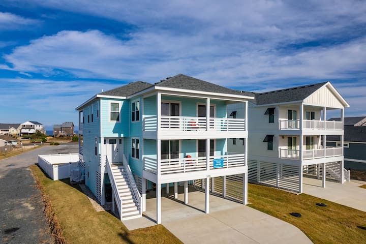 Ocean Breeze: Oceanside, Private Pool, Elevator! - Kitty Hawk, NC