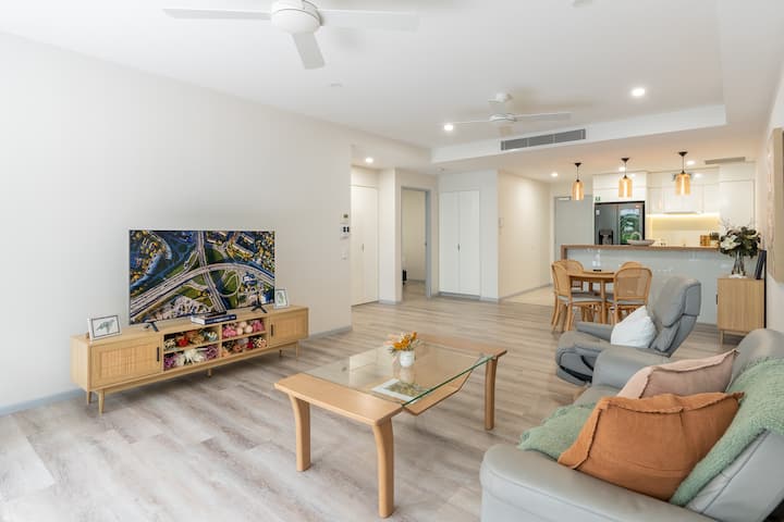 Best Location 2-bed With Gym, Pool 7-min From Cbd - Spring Hill