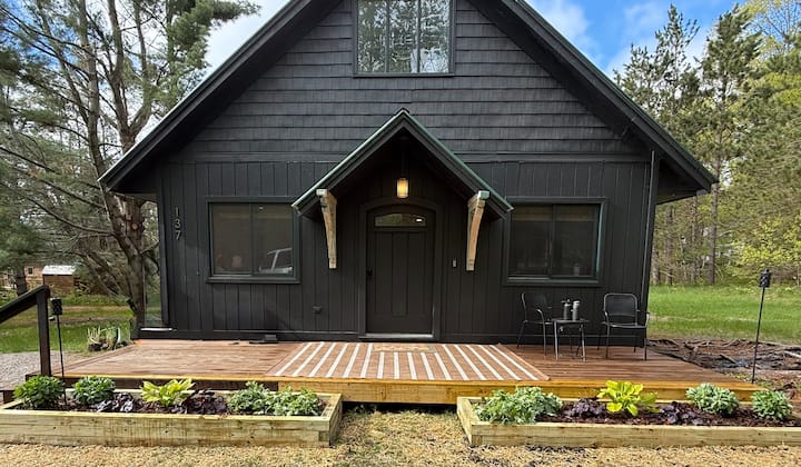 Milla Villas North - Nubs Neighborhood - Harbor Springs, MI