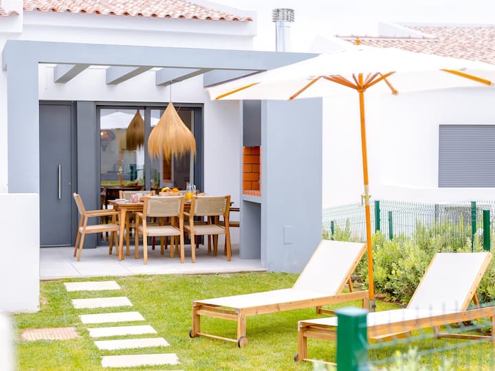 New Elegant 2bdrm Villa Country Club - Quarteira