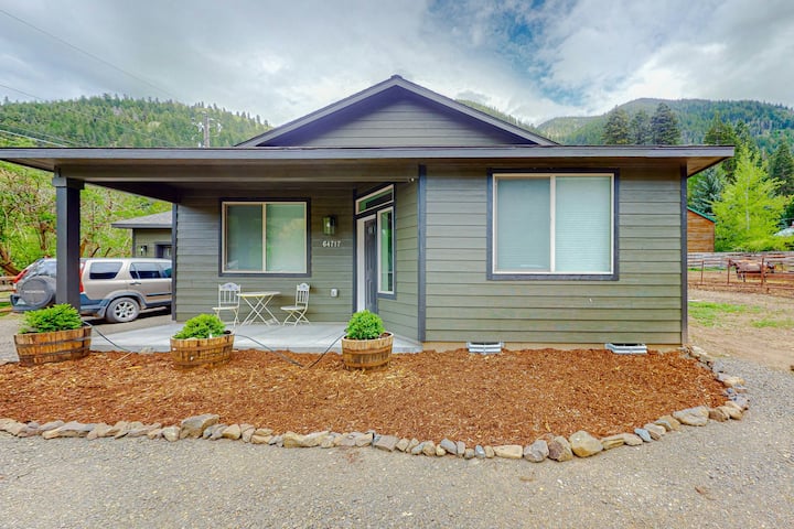 Mountain View Home With Private Hot Tub - Wallowa Lake State Park, Joseph