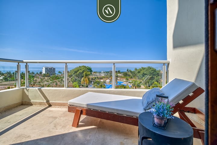 Executive 3br Escape | Private Jacuzzi & Garden - La Cruz de Huanacaxtle