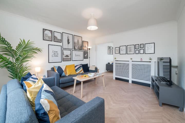 3 Bedroom Detached House In Hitchin! - 스테버니지