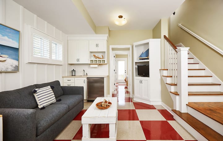 The Bridgeport Luxury Townhome, Pool, Hot Tub, Gol - Holland, MI