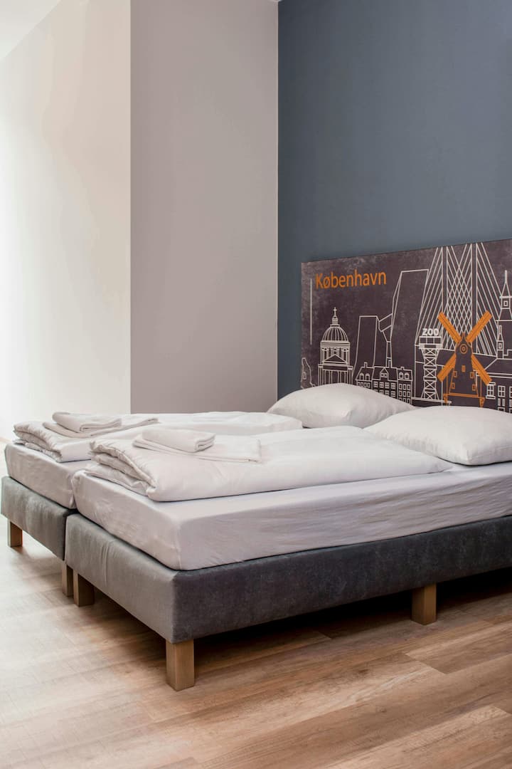 Well-placed Home Base In Vibrant Norrebro District - Copenhaguen