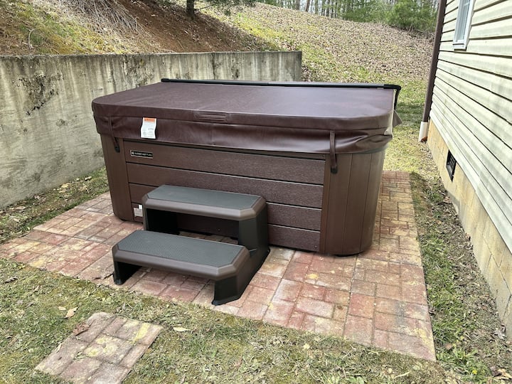 Misty Mountain Overlooking Muir Valley - Slade, KY