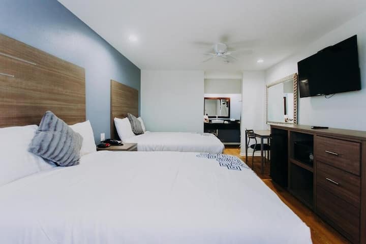 2 Units | Scenic Marina View At Cozy Inn In Kemah - Seabrook, TX