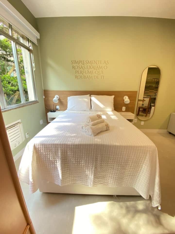 Studio Tranquilo E Bem Decorado | A/c, Wi-fi, Tv - Glória