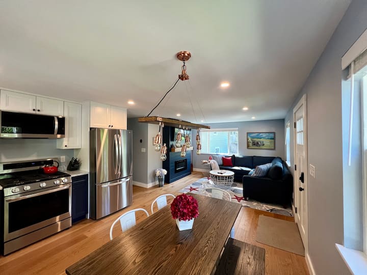 Day Dream Believer - York - York, ME