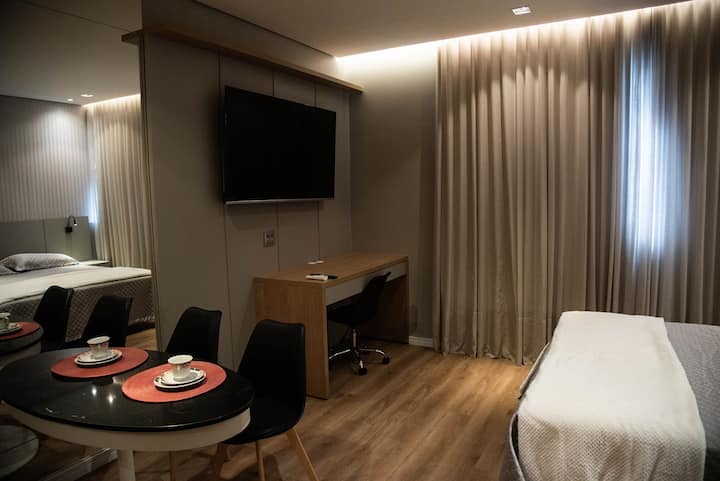 Apto. Moderno Batel/praça Do Japão - Hsb 767 - Curitiba