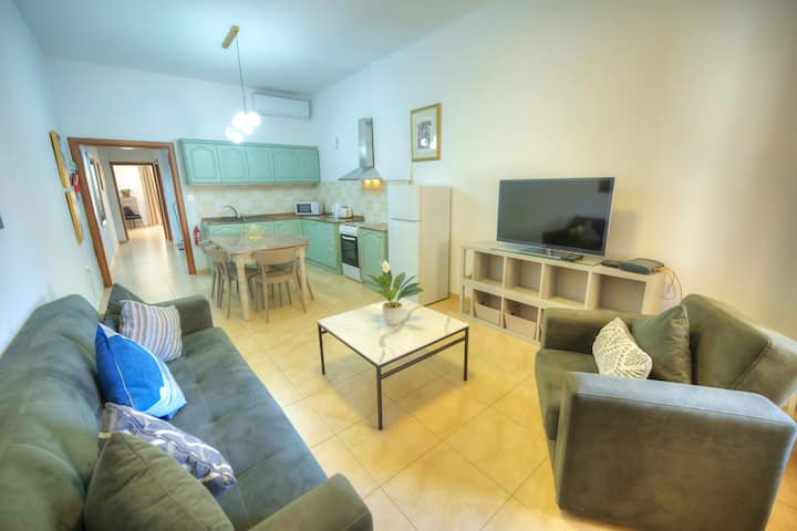 3bedroom House With Yard And Roof Terrace Czer1-1 - バレッタ