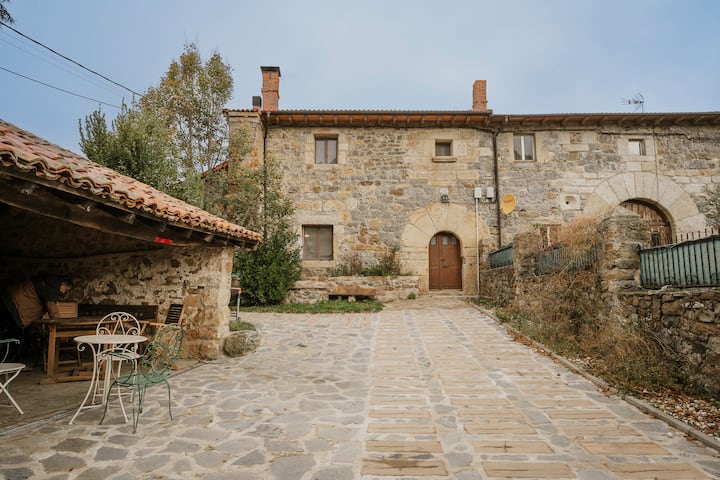 La Casa Del Diezmo De La Montaña - Cervera de Pisuerga