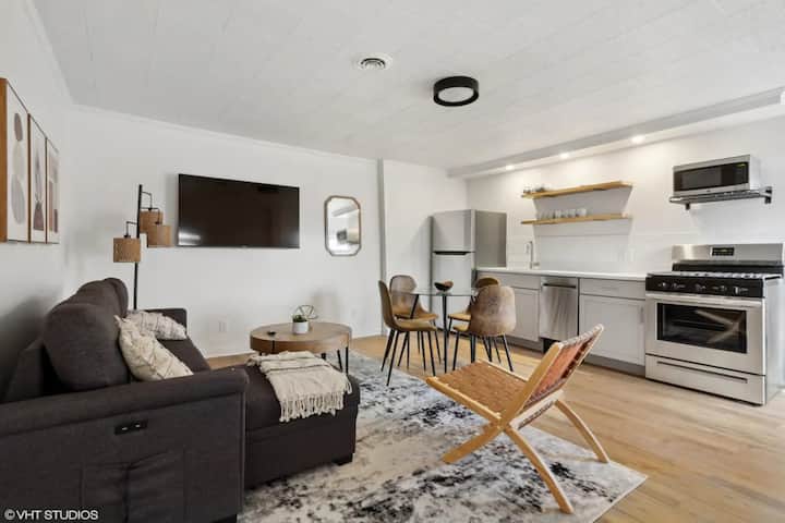Charming & Modern 2br In The Heart Of Ottawa - 오타와