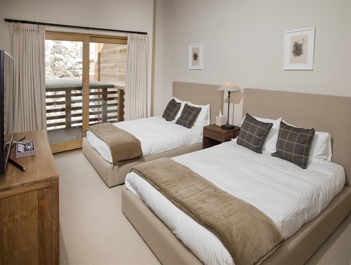 184 W Meadow Drive, Vail Village Ultra-luxury Home - Vail, CO