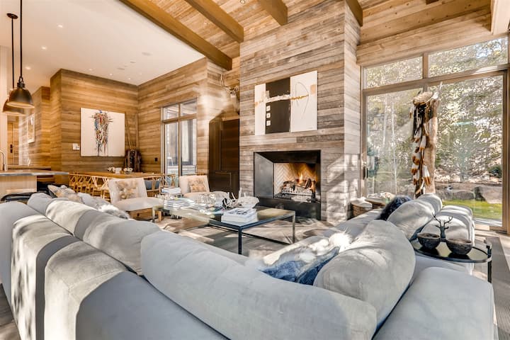 184 W Meadow Drive, Vail Village Ultra-luxury Home - Vail, CO