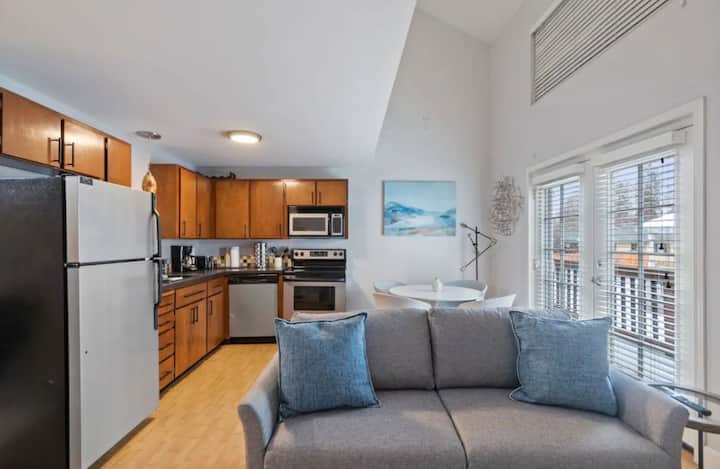 1bdrm Townhouse In Perry District - Spokane, WA