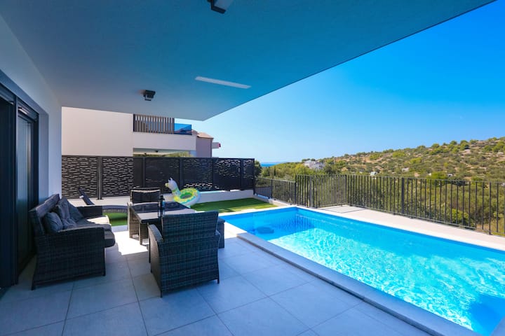 A-22942-a Appartement De Trois Chambres Avec La - Murter