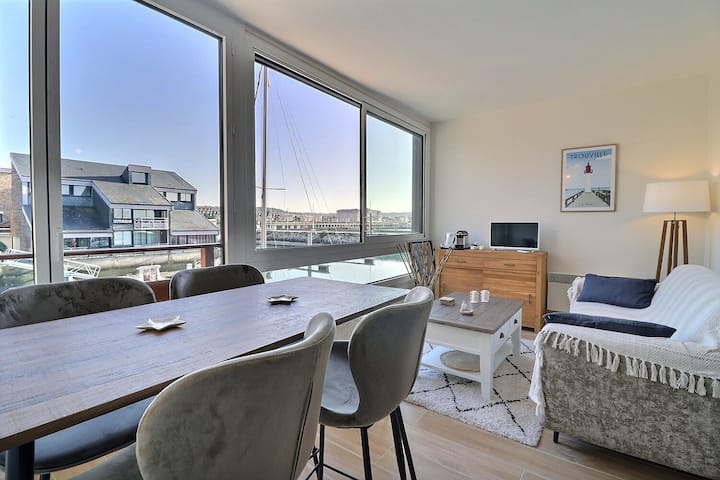 Sublime Appartement En Face Du Port - Deauville