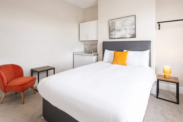 Comfortable Studio Apartment In Town Centre - Darlington