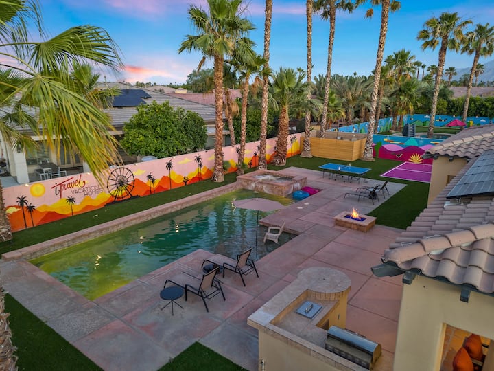 Casa Palmera - Lux Villa, Pickle Ball, Arcades - La Quinta, CA