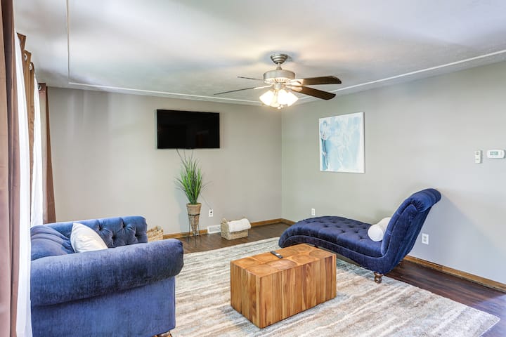 Lake Erie Family Getaway In Amherst: Pets Welcome! - Amherst, OH