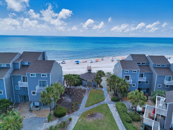 Heated Pool, Playground & Pickleball! - Cape San Blas, FL