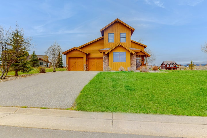 Stunning House W/ Mountain Views - Granby, CO