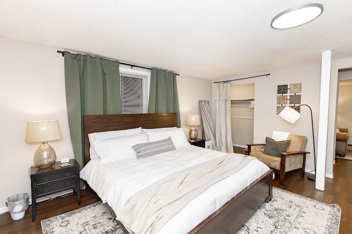One Bedroom Hideaway Near Ndsu - Fargo, ND
