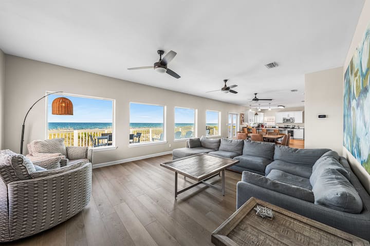 Lowe Tide | Private Beach Access Retreat - Navarre Beach, FL