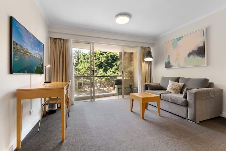 Marvelous Manly - Manly