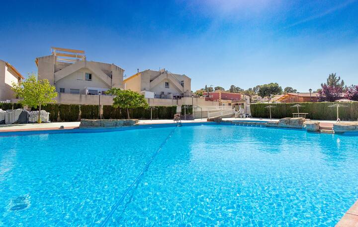 2 Bedroom Beautiful Home In Castalla - Onil