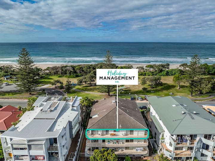 Marine Mirage - 2 Bdr Apt W/ Beachfront Vibes - Coolangatta