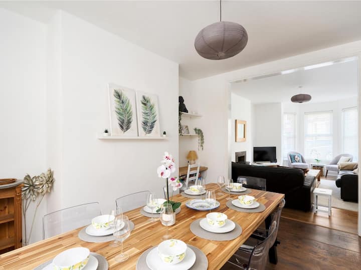 5 Bed In Ilfracombe (Oc-89563) - Devon