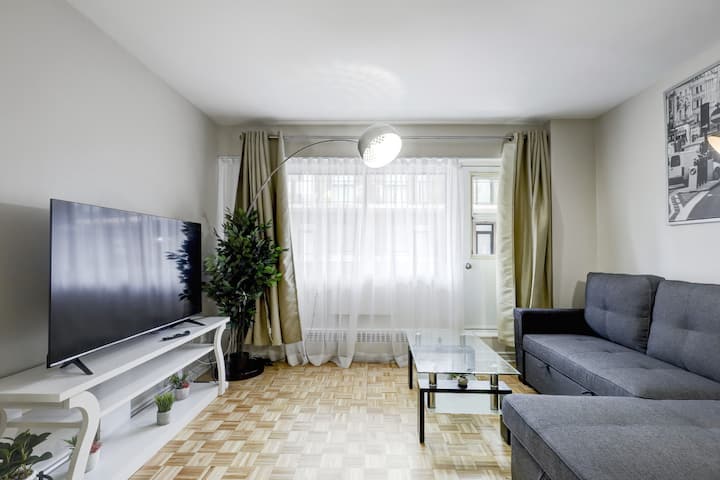Amazing Unit In Downtown Montreal - Montreal