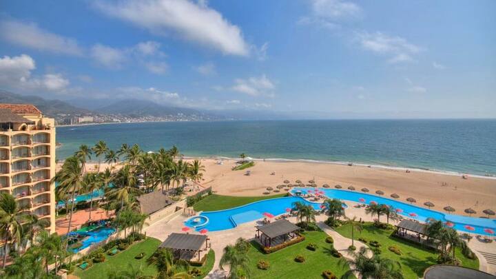 Beachfront, Spectacular View, Grand Venetian - Puerto Vallarta