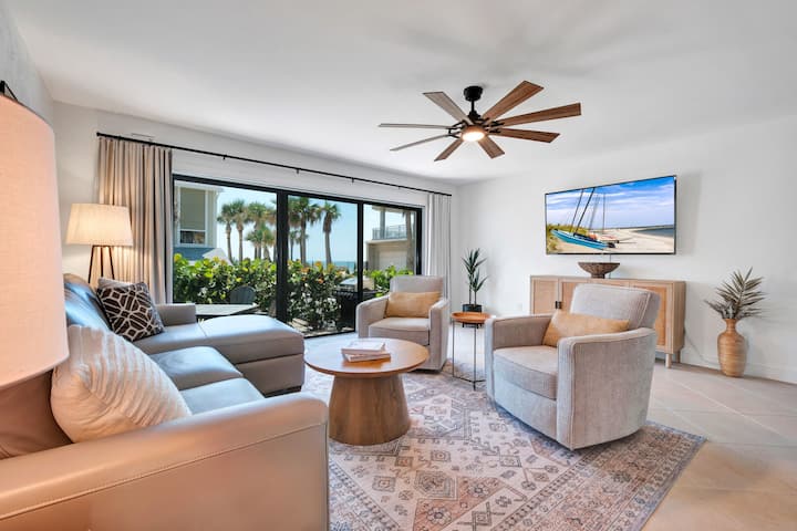 Updated Townhouse With A Beachfront Pool Osv-e4 - New Smyrna Beach, FL