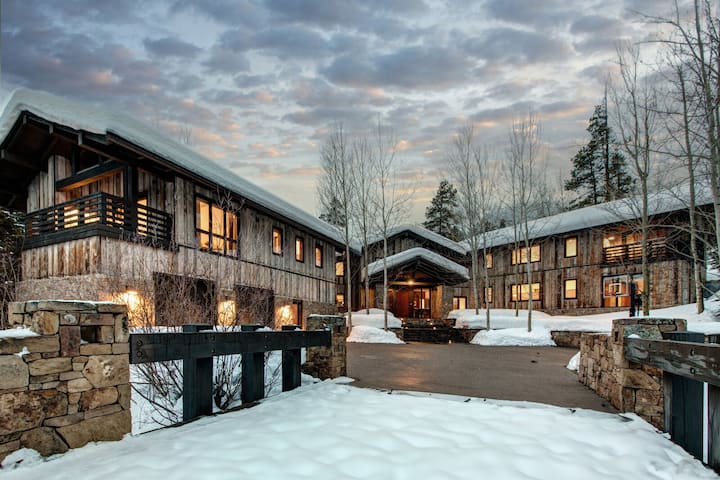 Abode On The Big Trail | Access To Ski Runs - Jackson Hole, WY