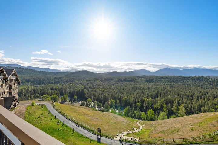 Lodge Magical River View 5th Flr Pool Hottub Fplac - Roslyn, WA