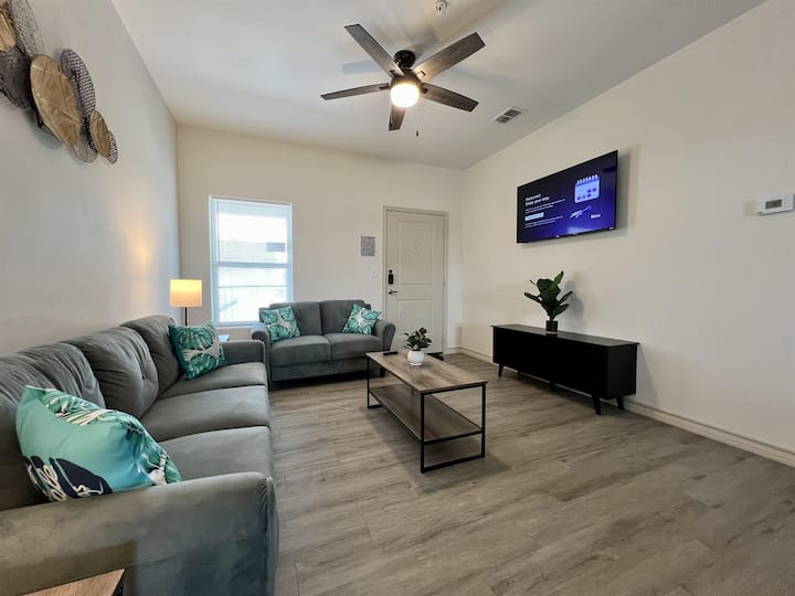 Valle Hermoso - Brand New Apartment Near Spacex! - Brownsville, TX