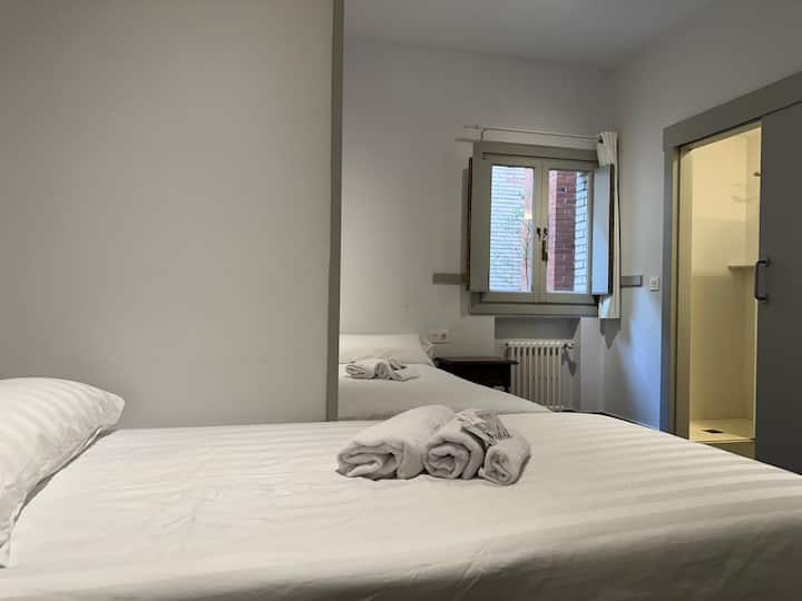 Habitación Doble Económica En Bilbao Centro (2) - Bilbao