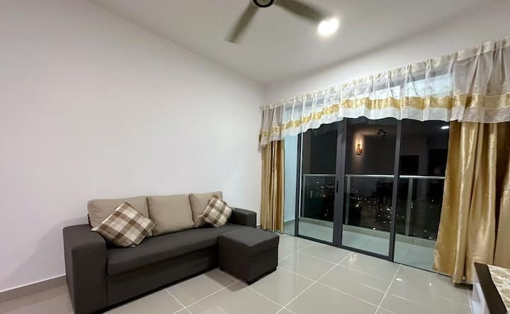 Amerin Residence: Cozy And Comfort Stays - Kajang