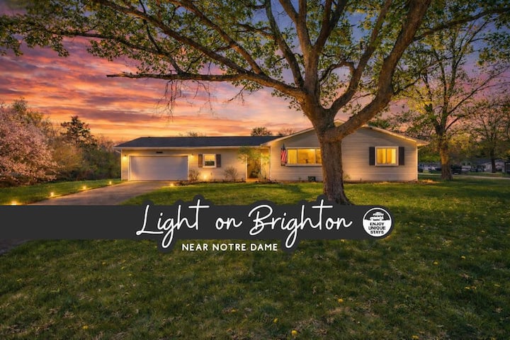 Minutes To Notre Dame! - The Light On Brighton - South Bend, IN